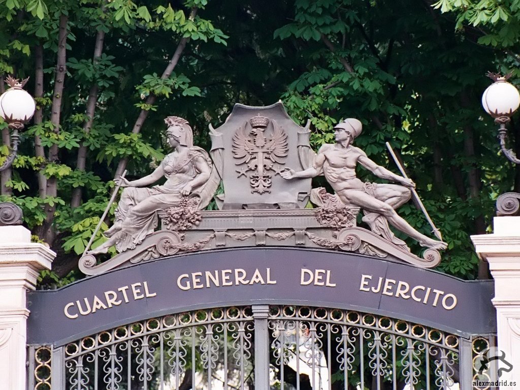 Guía visual de edificios históricos de Madrid - Visual guide to historical buildings in Madrid